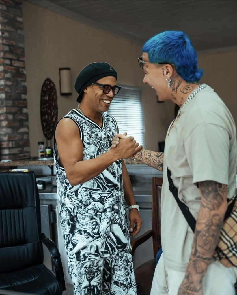 Blessd Anuncia Lanzamiento De Su Próximo álbum ‘SI SABE’ Junto A ...